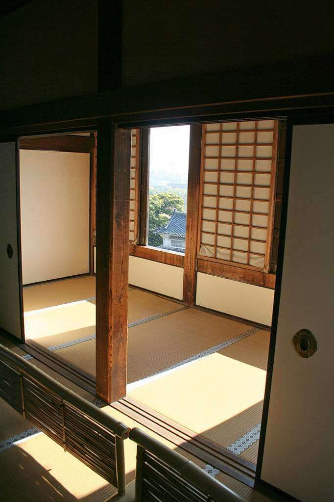 The magnificent white Himeji Castle | Travel Guide