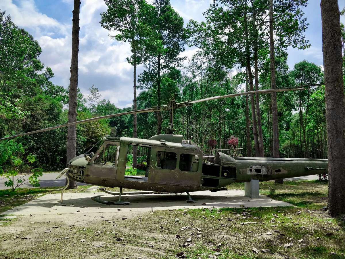 History of Vietnam: Củ Chi tunnels visit | Travel Guide